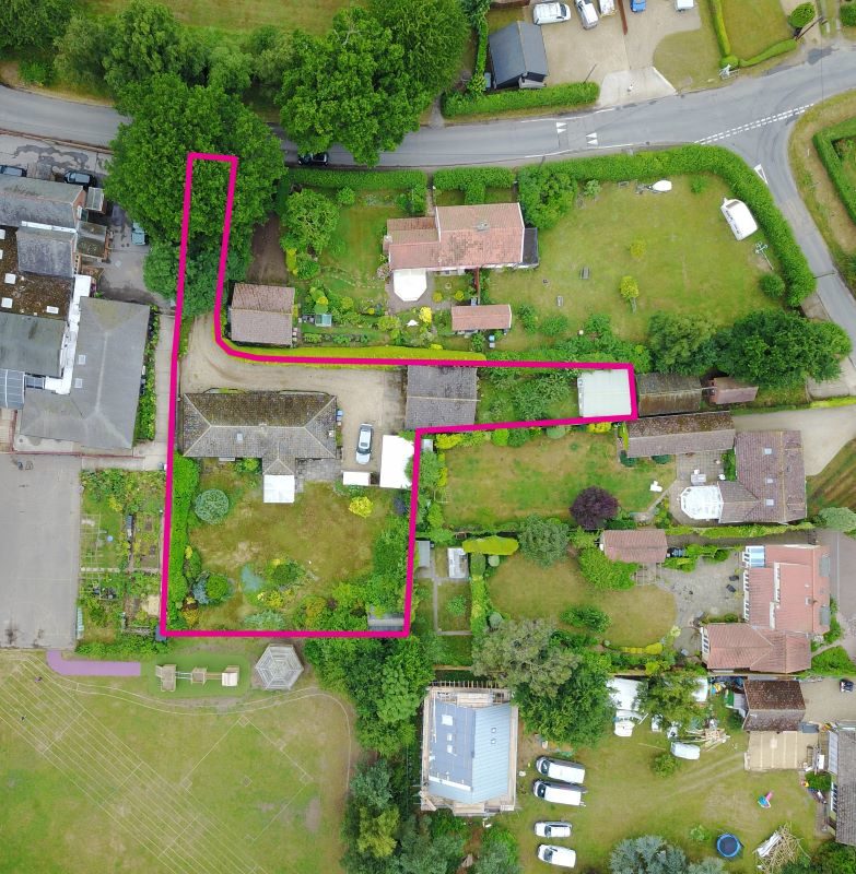 Eureka, Cliff Road, Waldringfield, IP12 4QL - Goldings Auctions