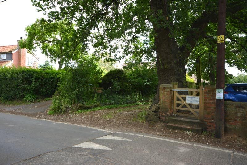 Eureka, Cliff Road, Waldringfield, IP12 4QL - Goldings Auctions