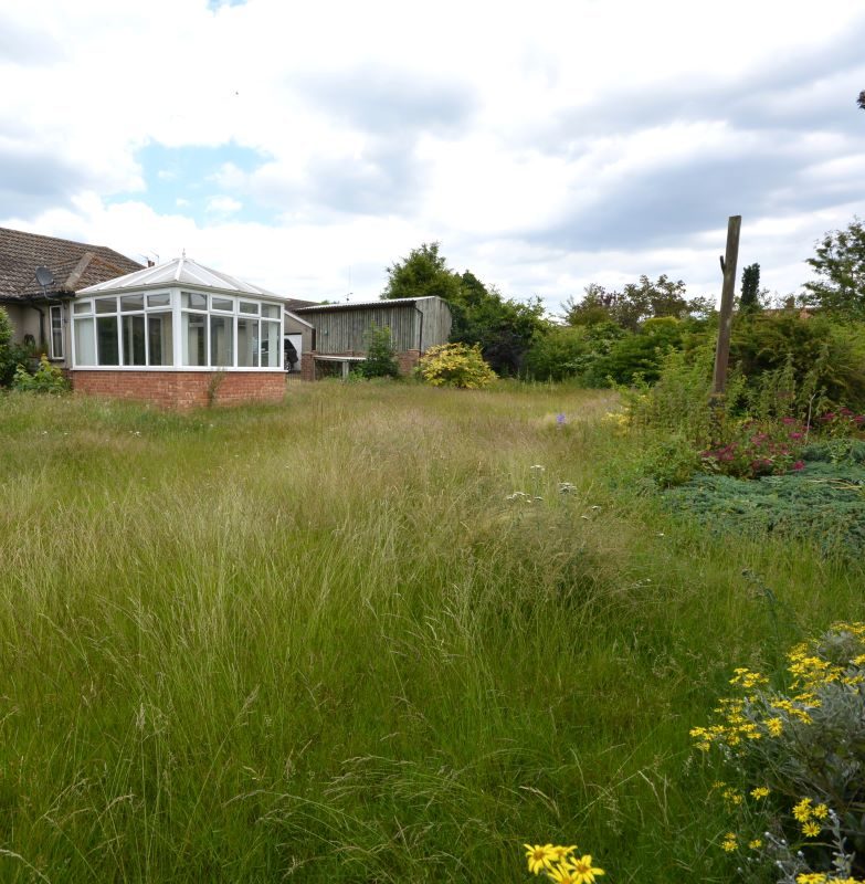 Eureka, Cliff Road, Waldringfield, IP12 4QL - Goldings Auctions