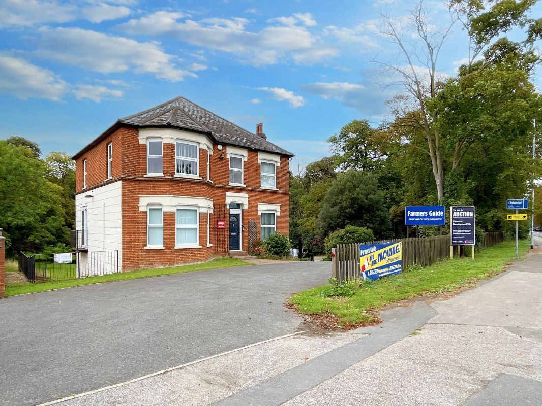 Parkside, London Road, Ipswich, Suffolk, IP2 0SS - Goldings Auctions