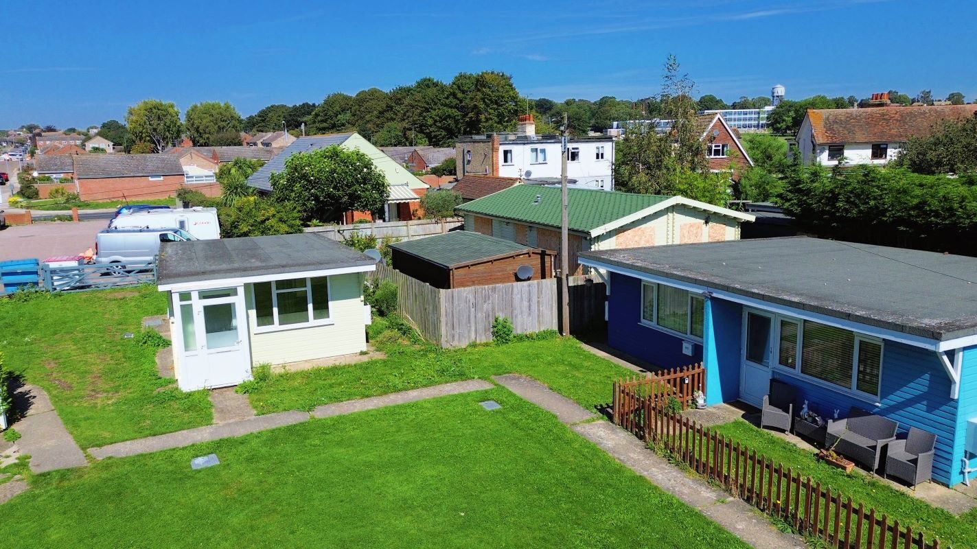 21 & 21a Clear Springs, Low Road, Harwich, Essex, CO12 3TS - Goldings ...